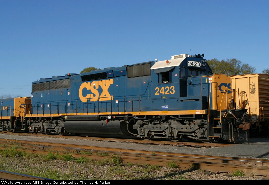 CSXT 2423 SD40-2 (SD45-2)